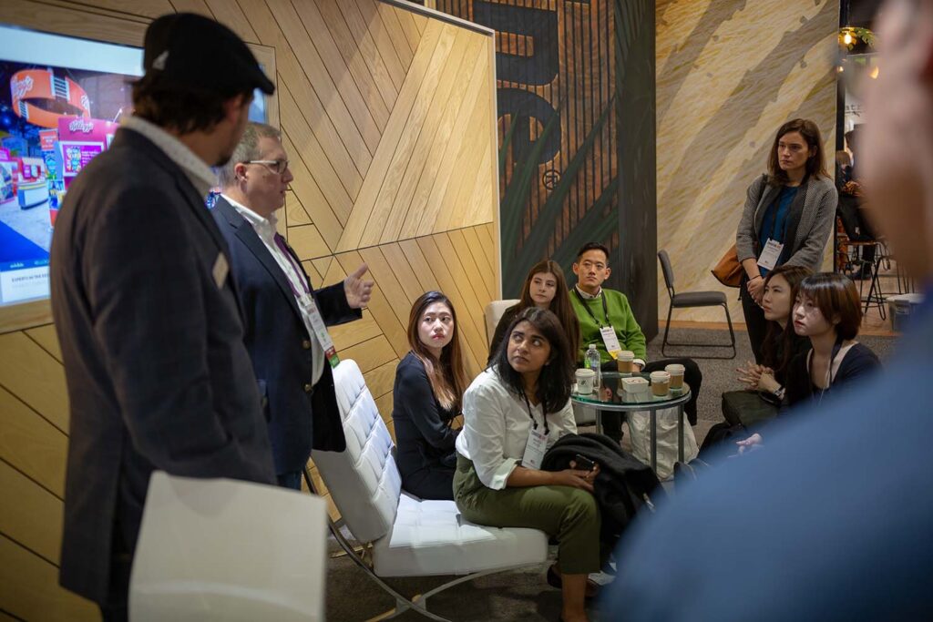 Pre-Show Meetings: How to Engage Your Booth Staff Via Telepresence ...